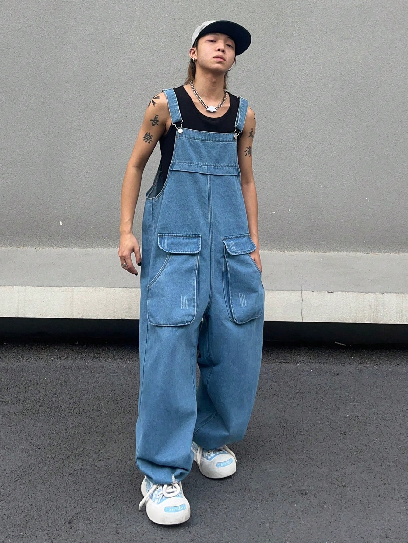 Manfinity EMRG Salopette en jean cargo ample pour homme, bleu clair uni ...