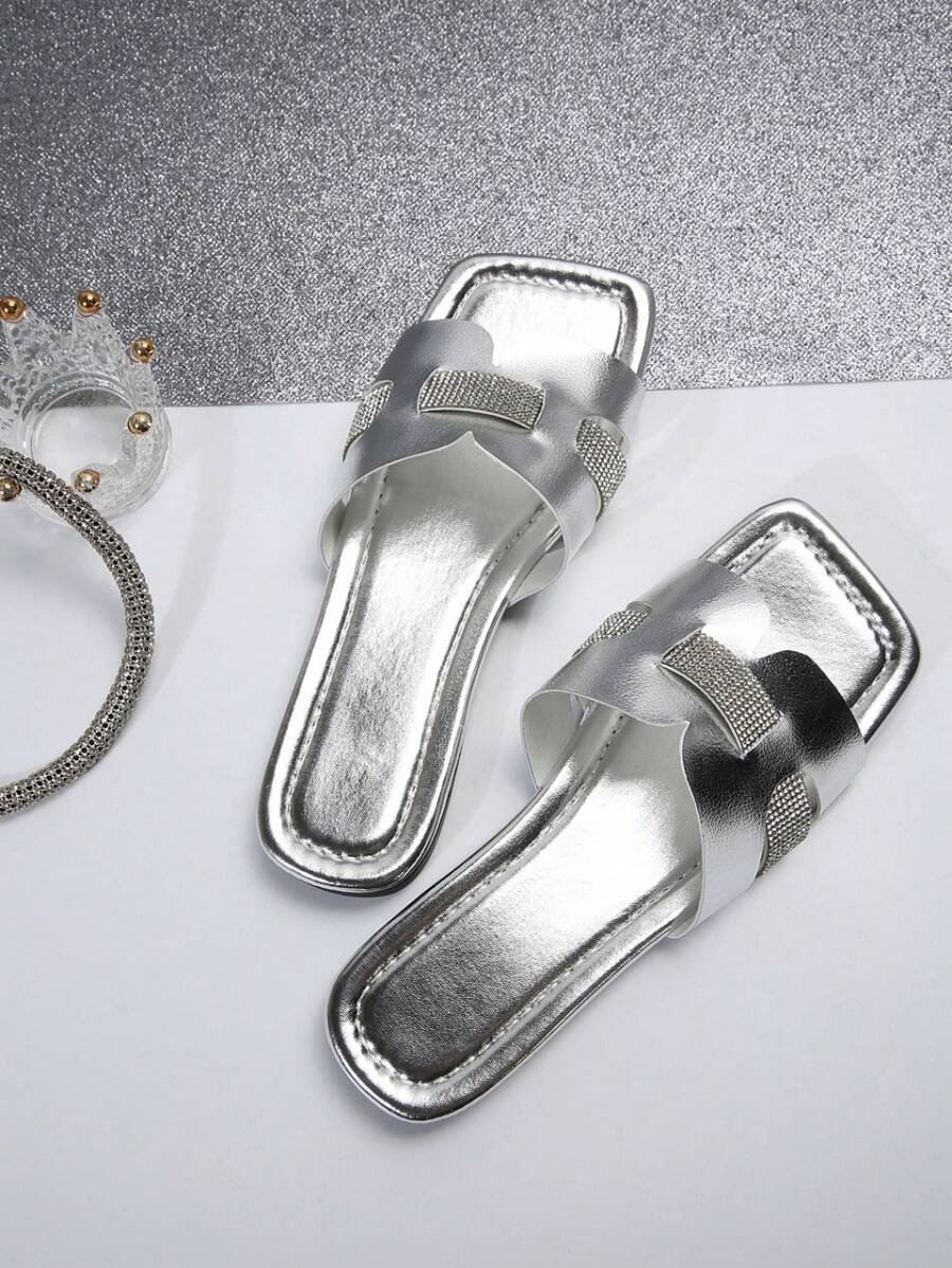 2024 New Fashionable & Lovely Style Roman Silver Flat Sandals For Women ...