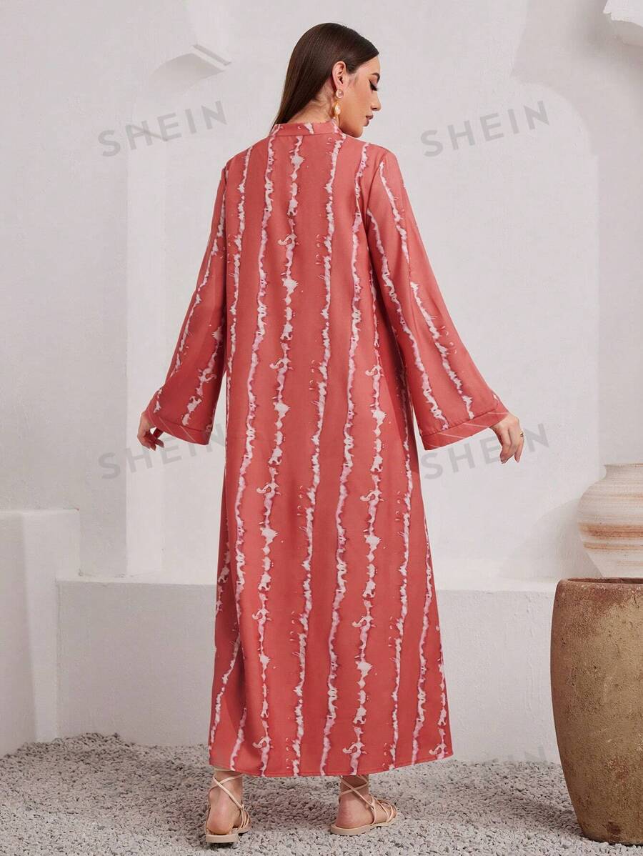 SHEIN Najma Vestido árabe con estampado todo sobre y escote de muesca ...