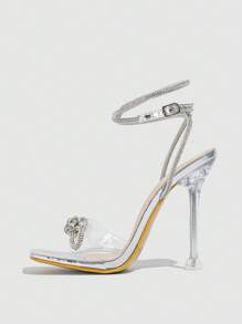 Sandalias de tacón sexy de stilettos con tira en el empeine ...