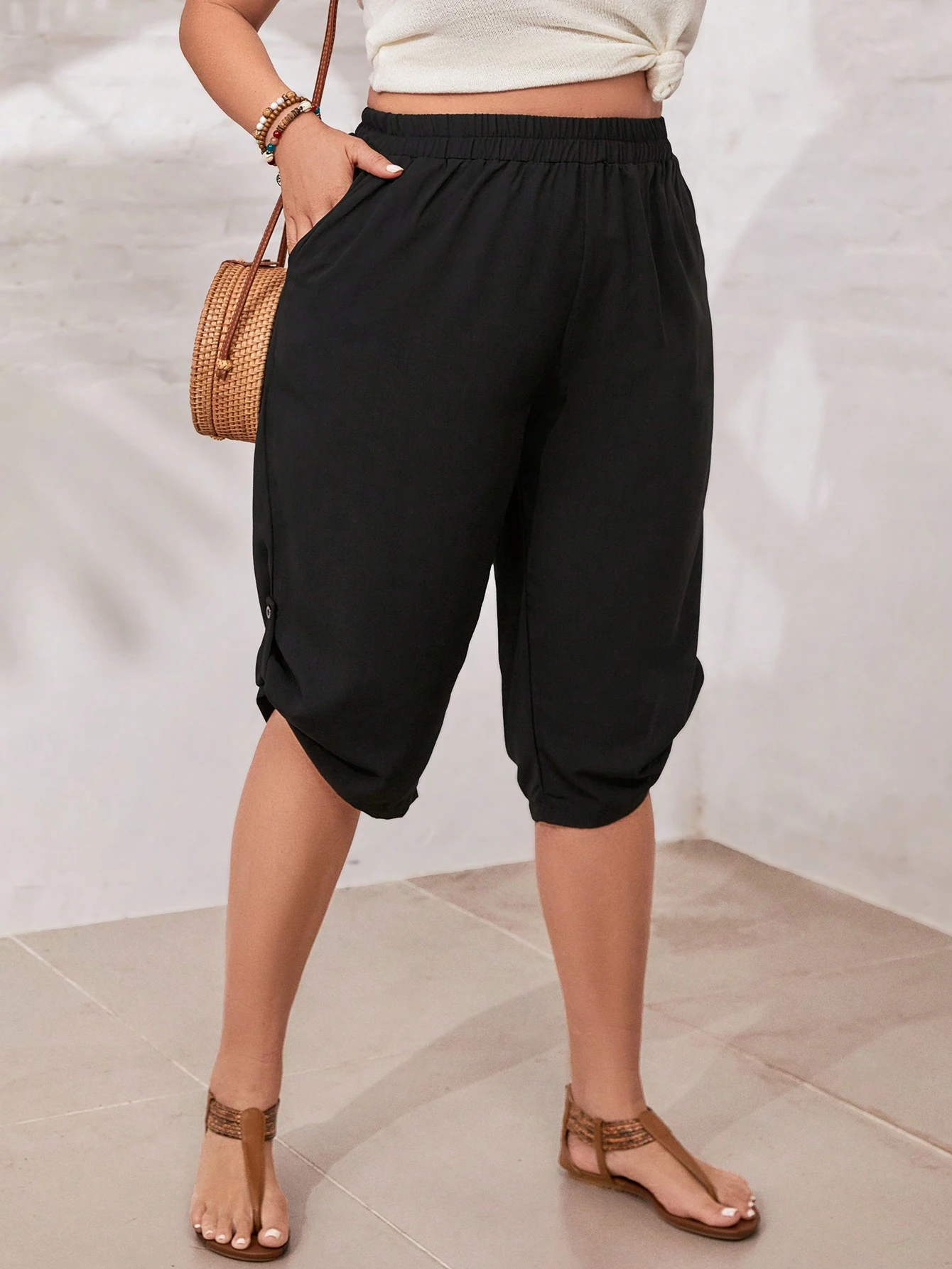 SHEIN VCAY Plus Size Women's Elastic Waist Ruched Hem Rolled-Up Capris ...