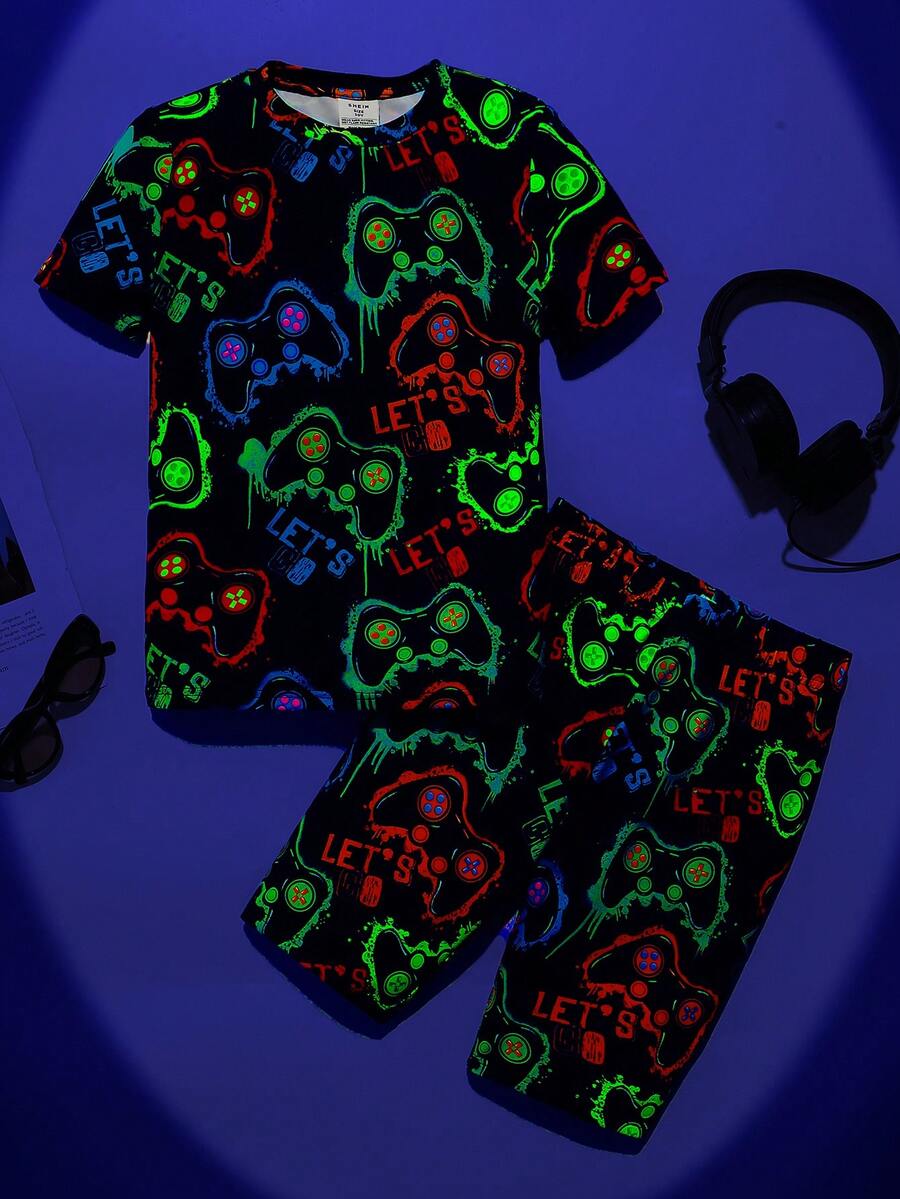 SHEIN Tween Boy Snug Fit Casual Glow-In-The-Dark Video Game & Letter ...