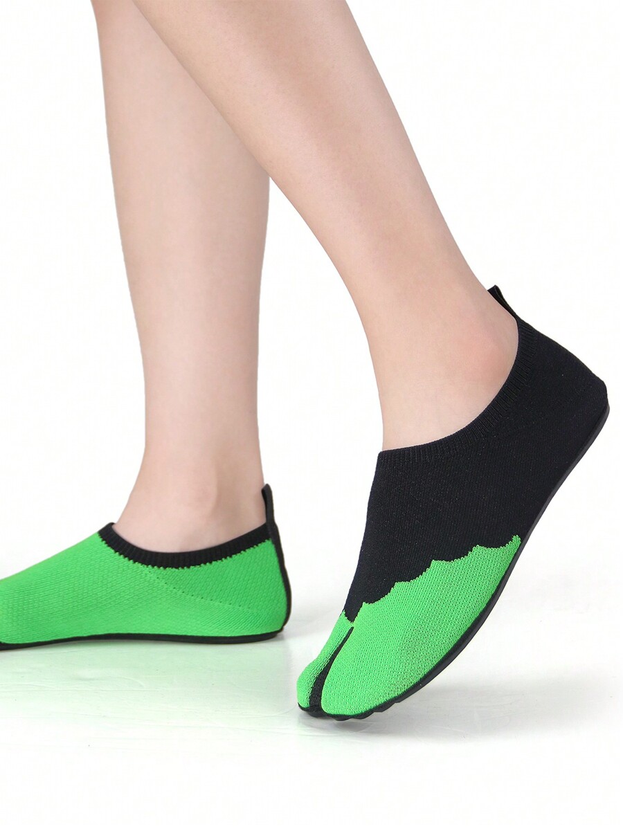 1pair Teenagers' Outdoor Water Shoes, Barefoot Style Two Toe Shoes For ...