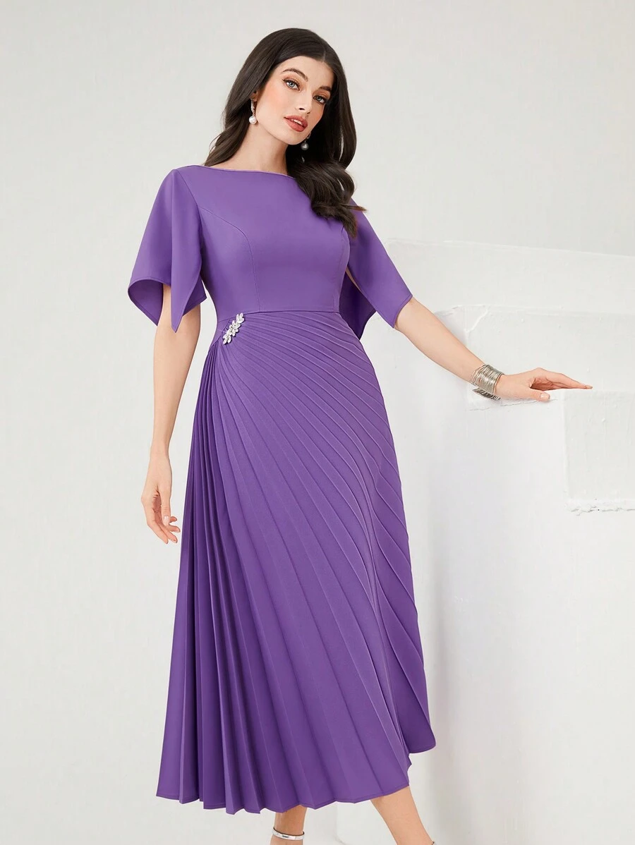 Modelyn Women'S Round Neck Solid Color Dress With Pleated Hem Dress ...