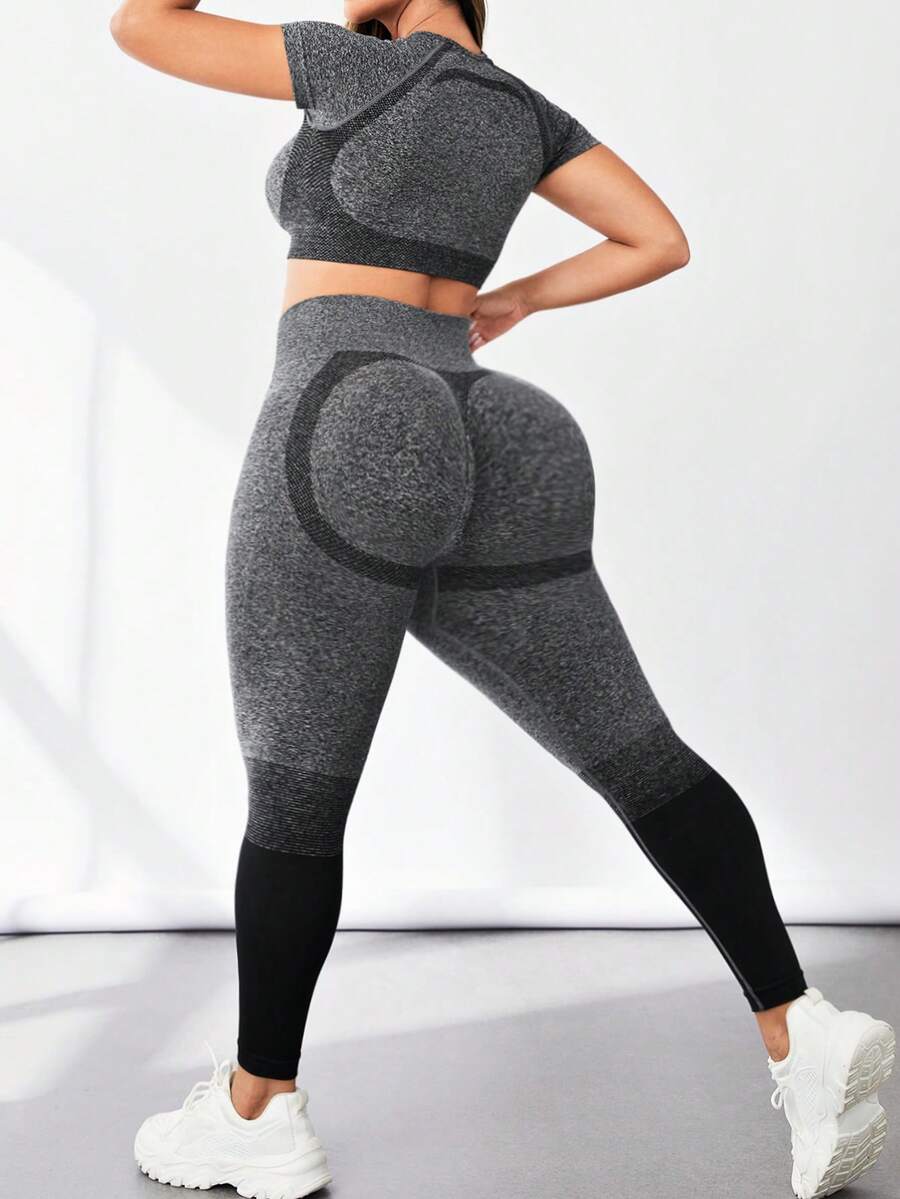 SHEIN Sport Studio Plus Size Women'S Seamless T-Shirt And Leggings ...