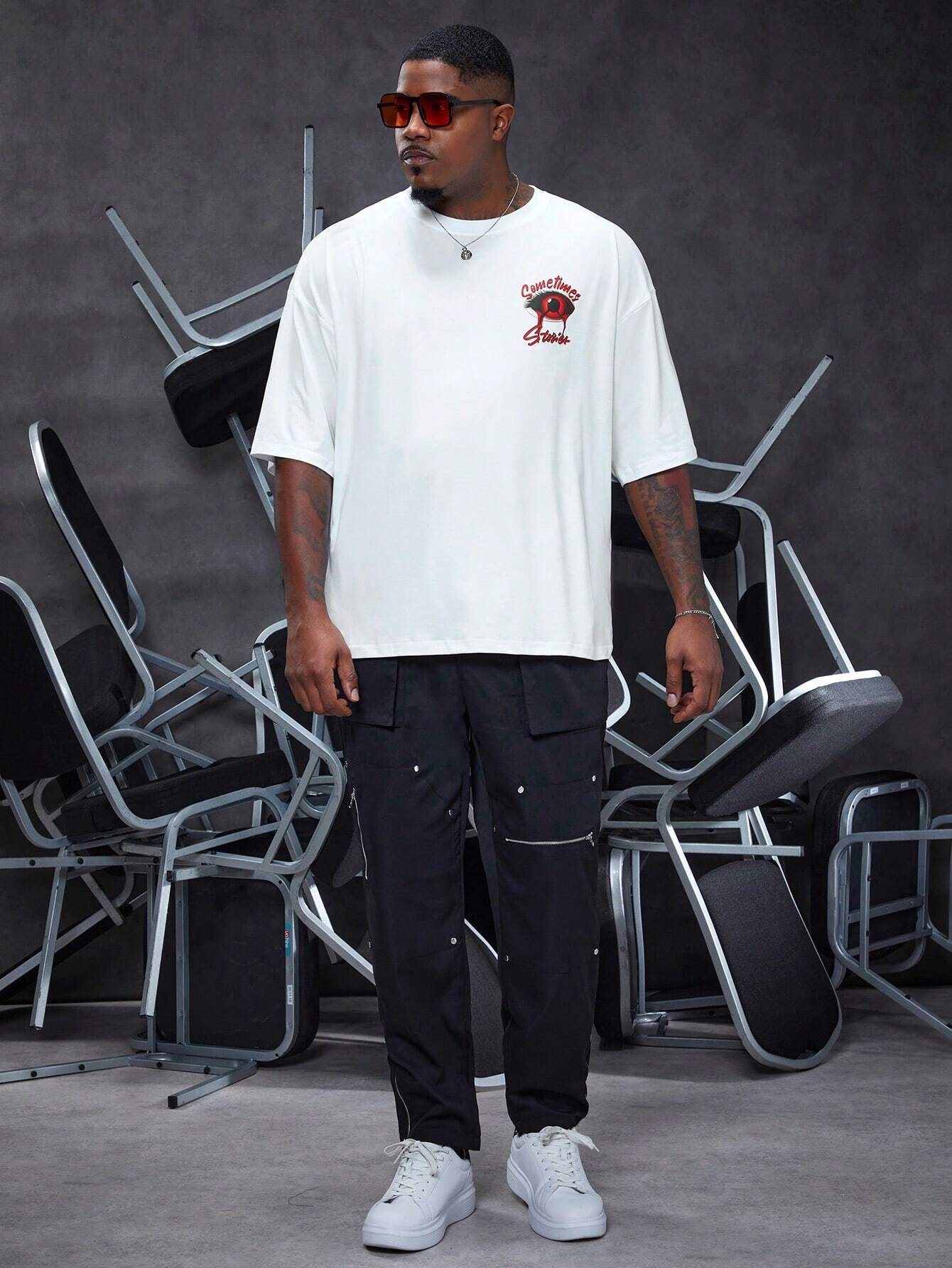 Manfinity EMRG Men's Plus-Size Loose T-Shirt With Eye Print | SHEIN USA