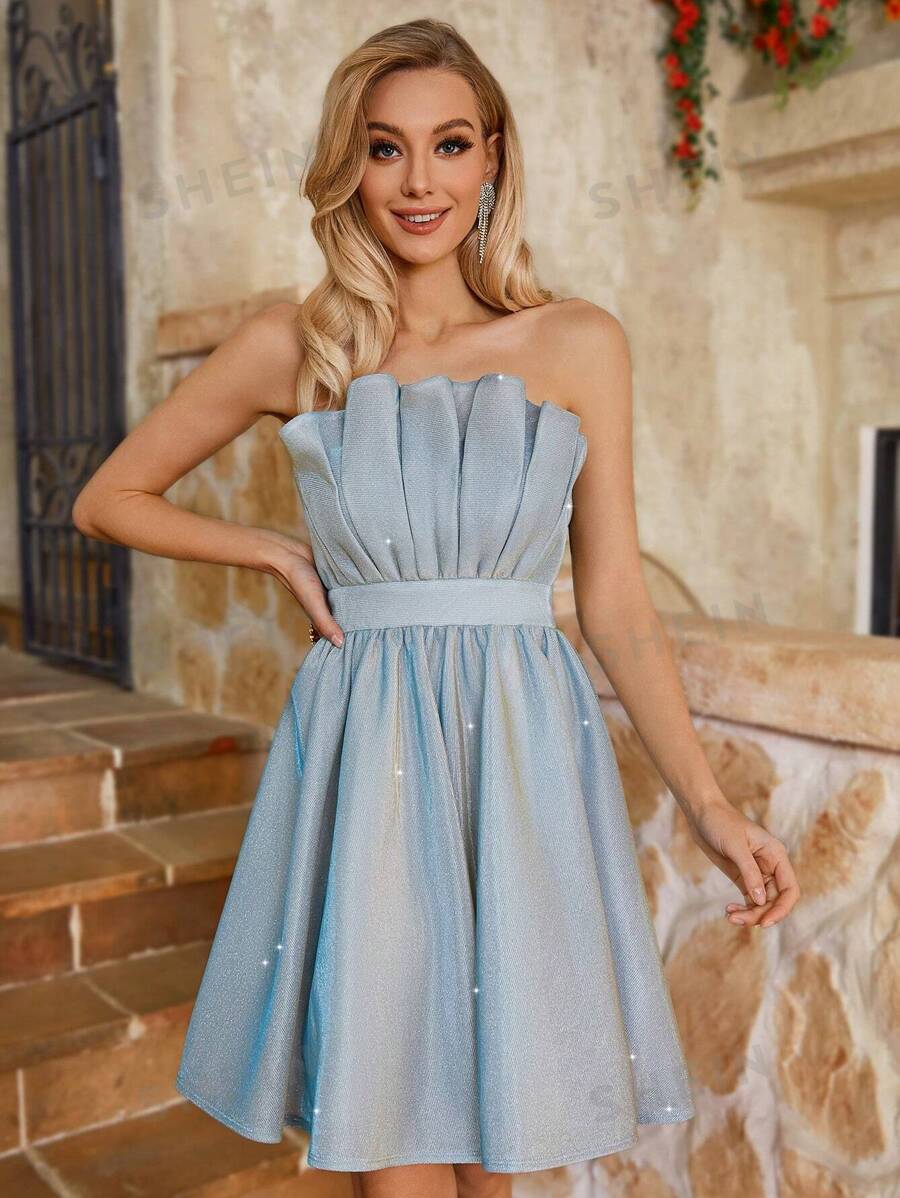 SHEIN Belle Top En Forma De Concha, Falda Con Volantes Escalonados ...