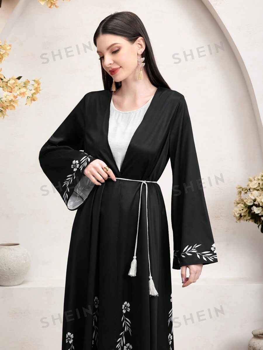 SHEIN Najma Women's Printed Long Arabic Robe Abaya | SHEIN Singapore