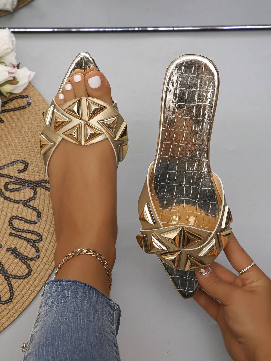 Fashionable Women's Gold Outdoor Metal Flat Sandals For Casual Or ...
