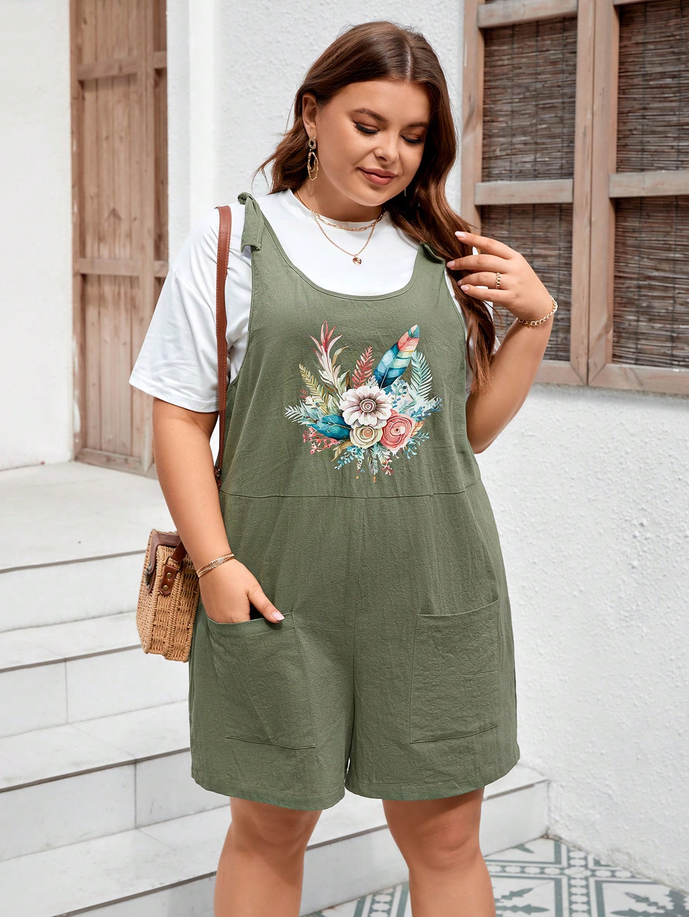 SHEIN LUNE Plus Size Floral Print Overall Shorts With Front Pocket ...