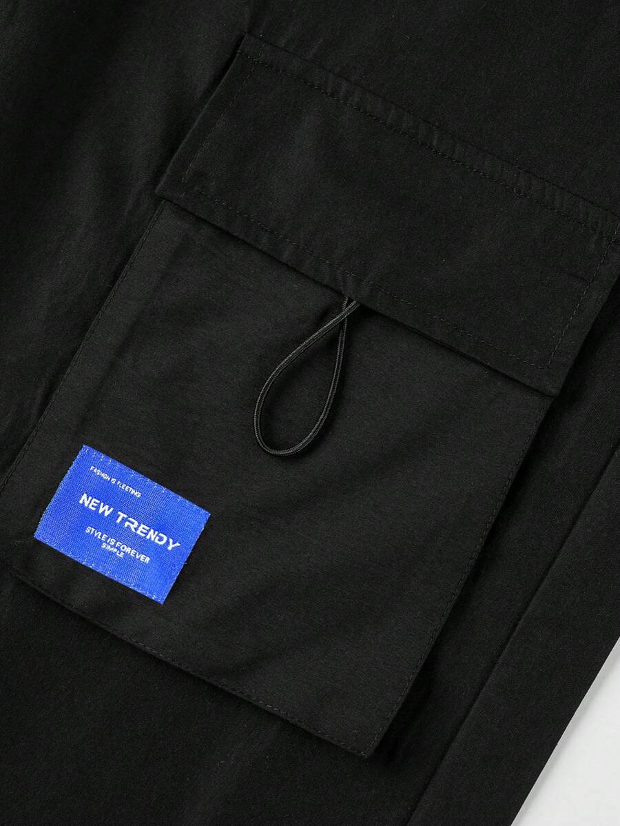 Men Letter Patched Detail Flap Pocket Drawstring Waist Cargo Pants