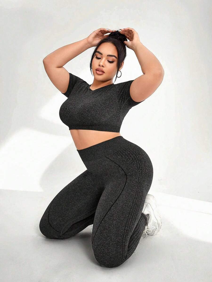 SHEIN Yoga Basic Plus Size Seamless Compression Workout Set | SHEIN EUR