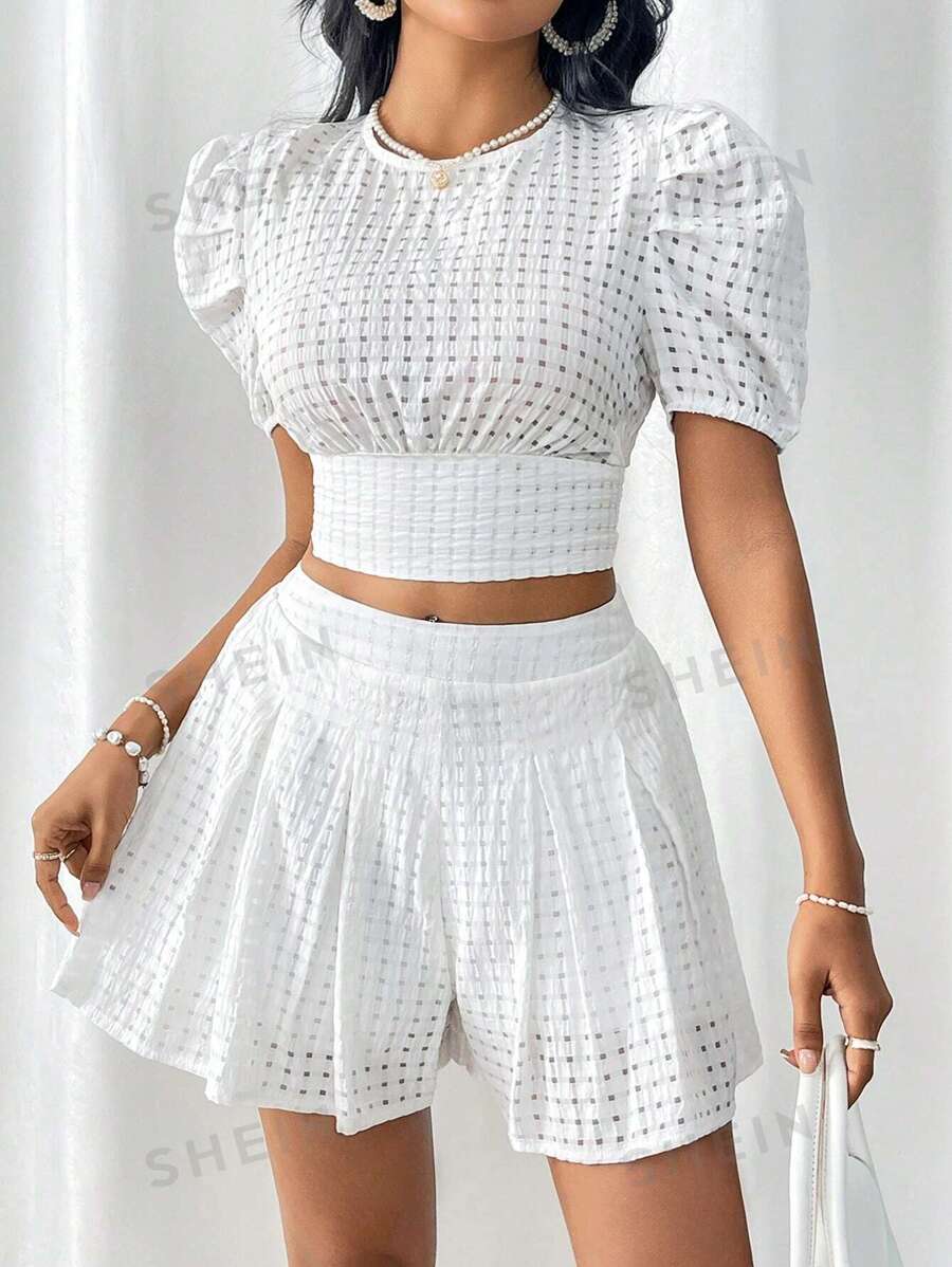 SHEIN Privé Top Corto Con Mangas Abullonadas Y Sin Espalda Con Lazo Y Pantalones Cortos A Juego ...