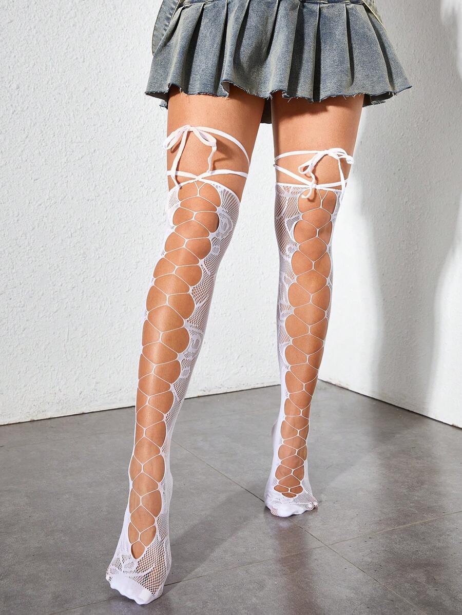 ROMWE Fairycore 1pair Women's All-Seasons White Hollow Out Rose & Lace-Up Socks | SHEIN USA