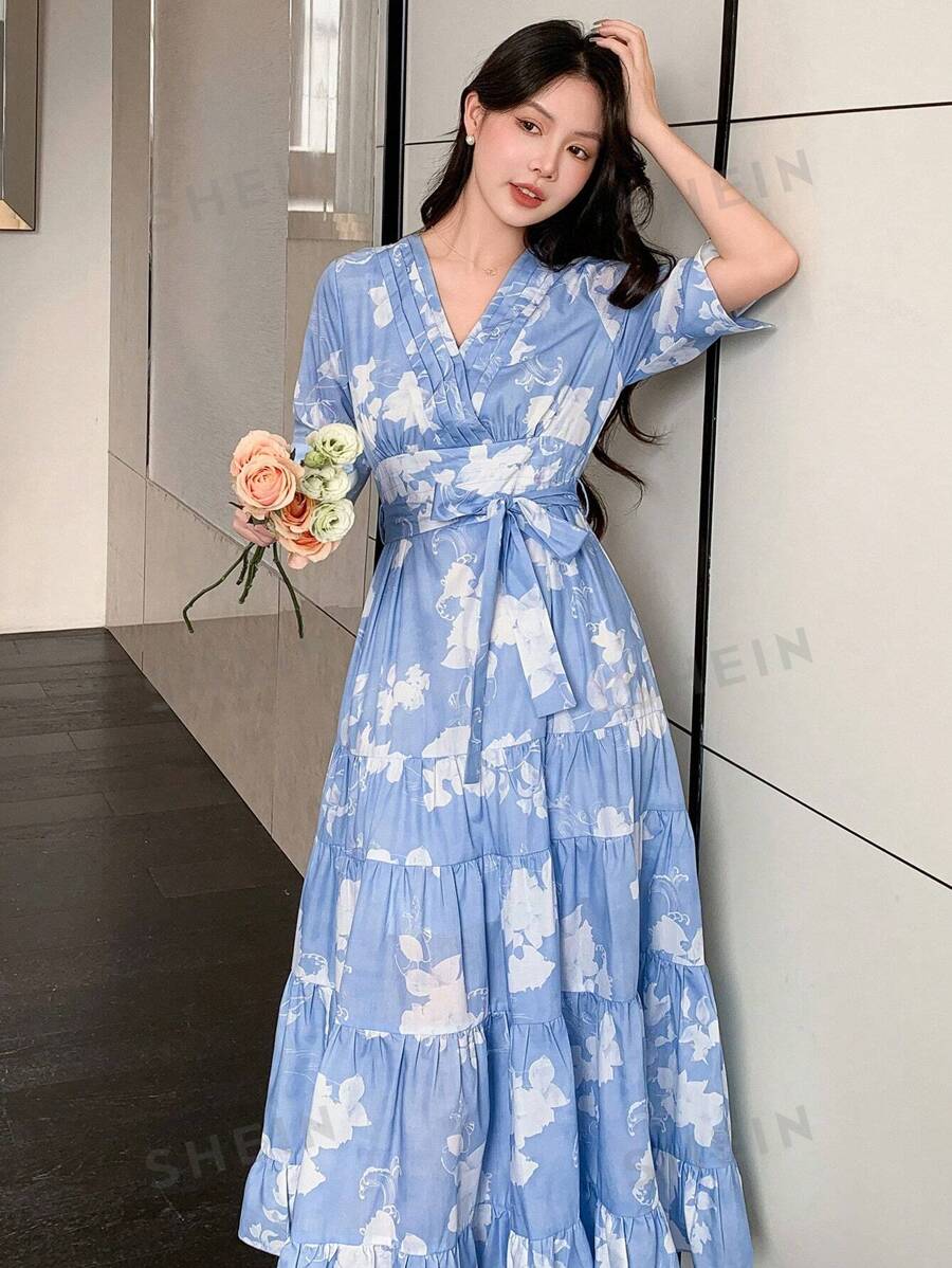DAZY Floral Print V-Neck Dress With Ruffle Hem | SHEIN USA