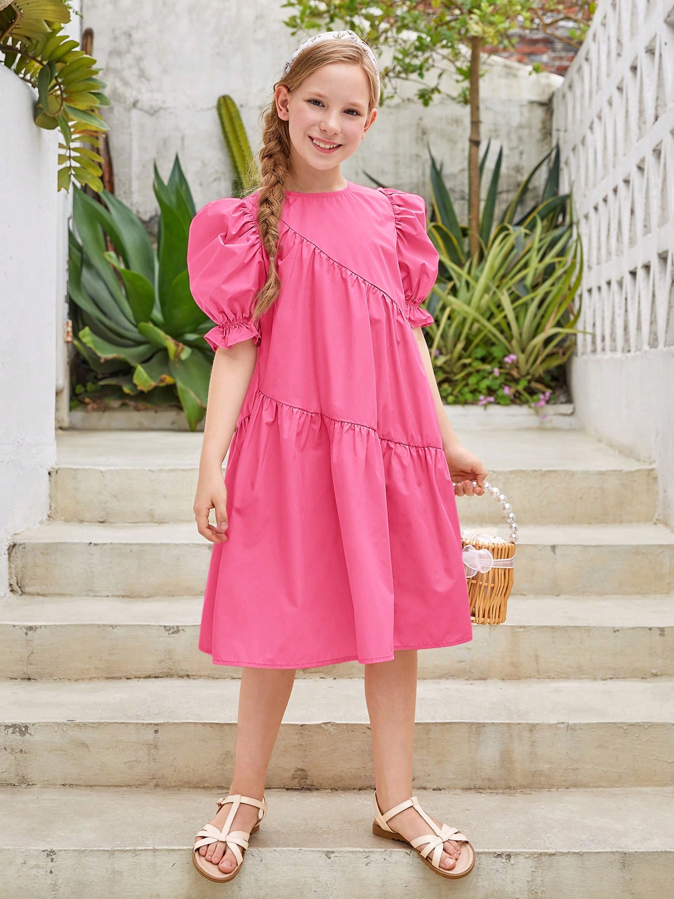 SHEIN Kids SUNSHNE เดรส เด็กหญิง แบบทอ ทรงกว้าง ทรงเอ แขนสั้น ใน สีพื้น ...
