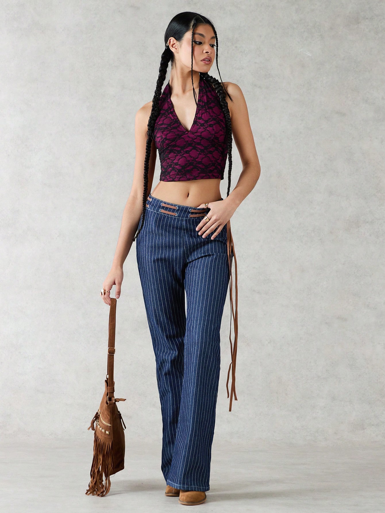 Forever 21 Low-Rise Belted Boot Cut Jeans | SHEIN UK