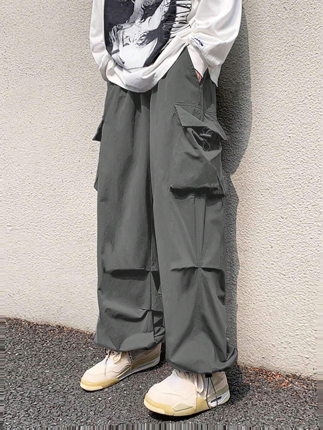 Manfinity EMRG Men's Loose Fit Casual Cargo Pants With Flap Pockets And ...