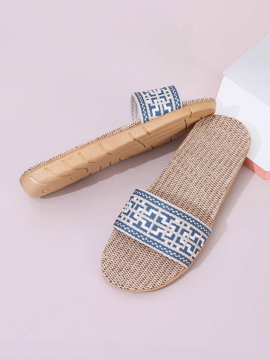 Linen One-Word Totem Blue & Beige Color Four Seasons Cool Slippers ...