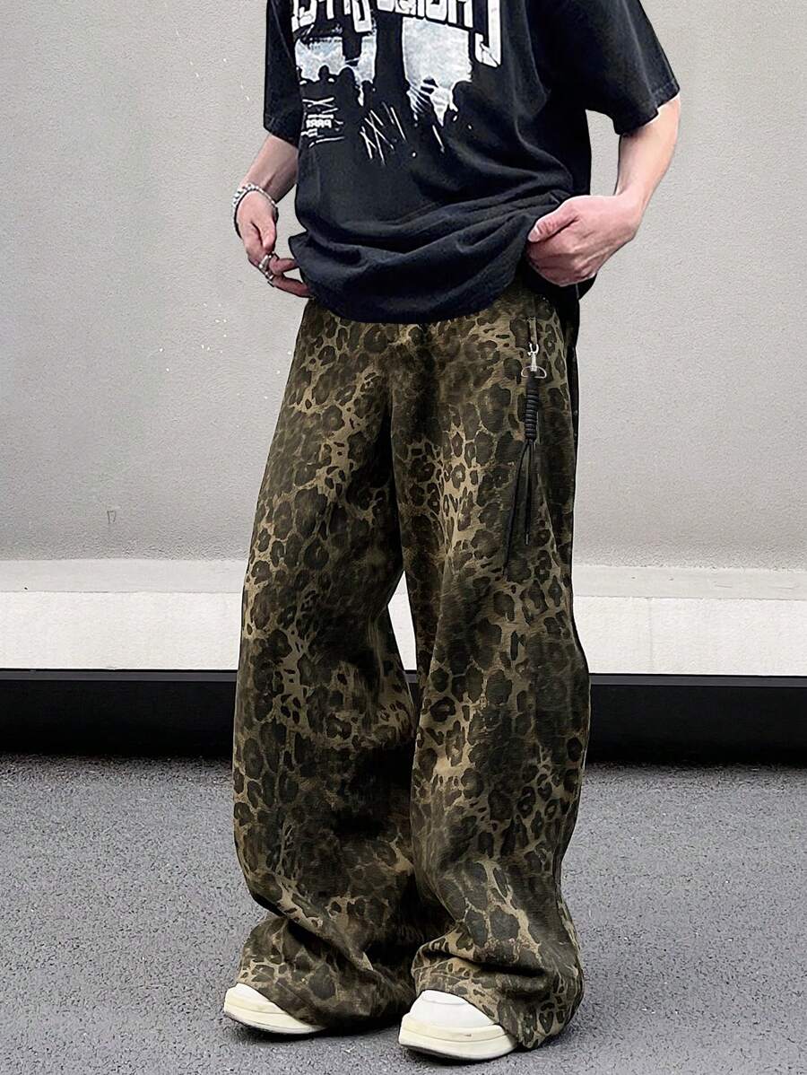Manfinity Roghcode Men's Leopard Print Pants Oversize Long Camo Cargo ...