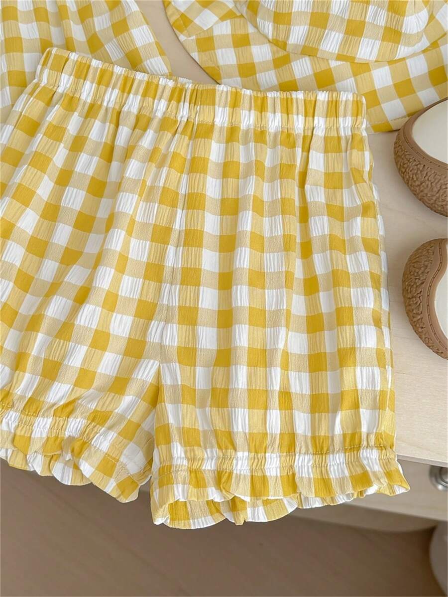 SHEIN Conjunto de Top com Babados de Estampa Xadrez Fofo, Shorts e ...