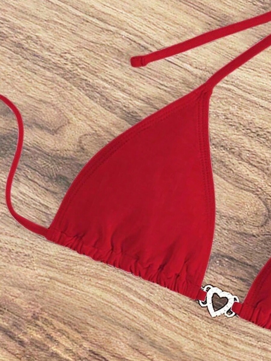 Top De Biquíni Cortado Com Nó De Halter Sem Costas Decorado Com Coração