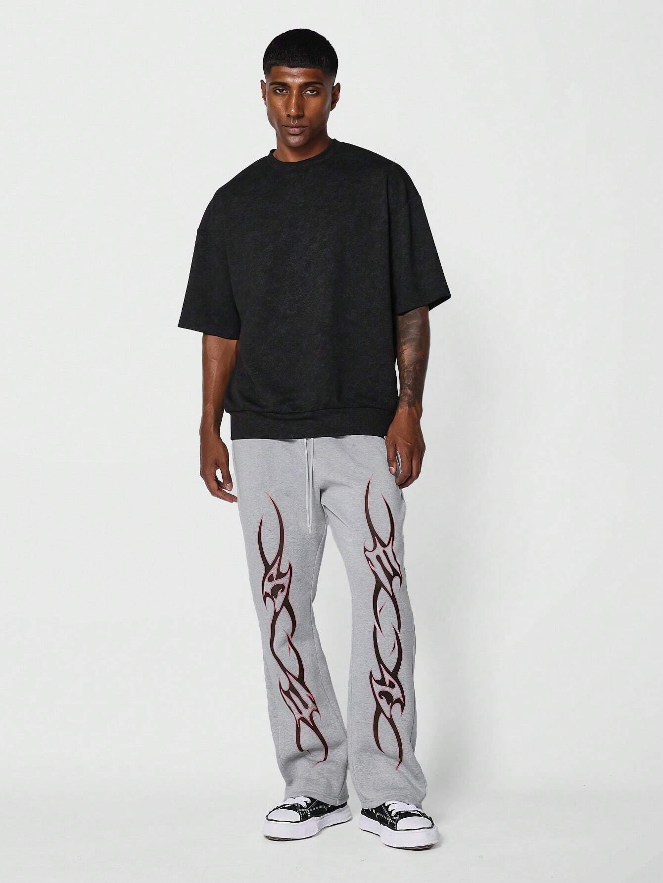 SUMWON Flare Fit Jogger Pants With Graphic | SHEIN USA