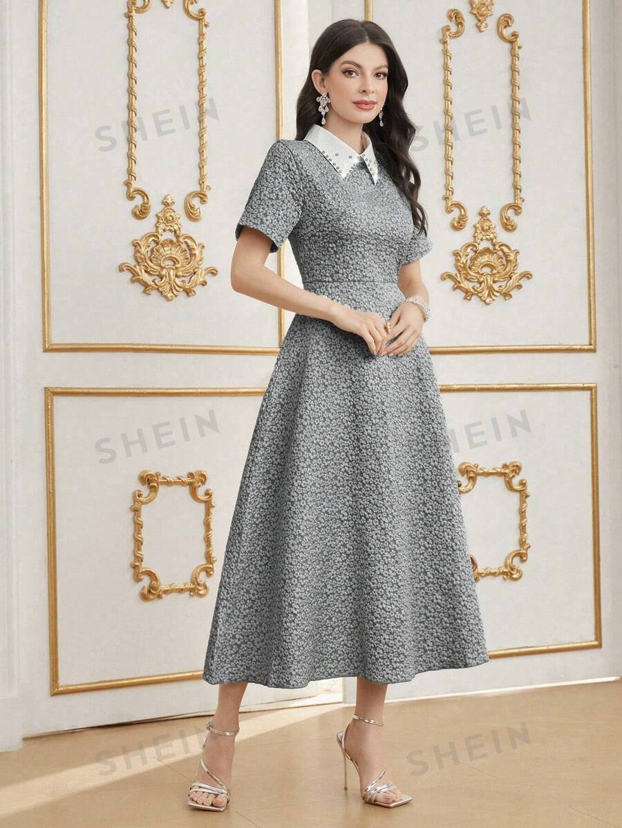 SHEIN Modely Vestido casual de verão estilo Ditsy floral jacquard com cintura e detalhe ...