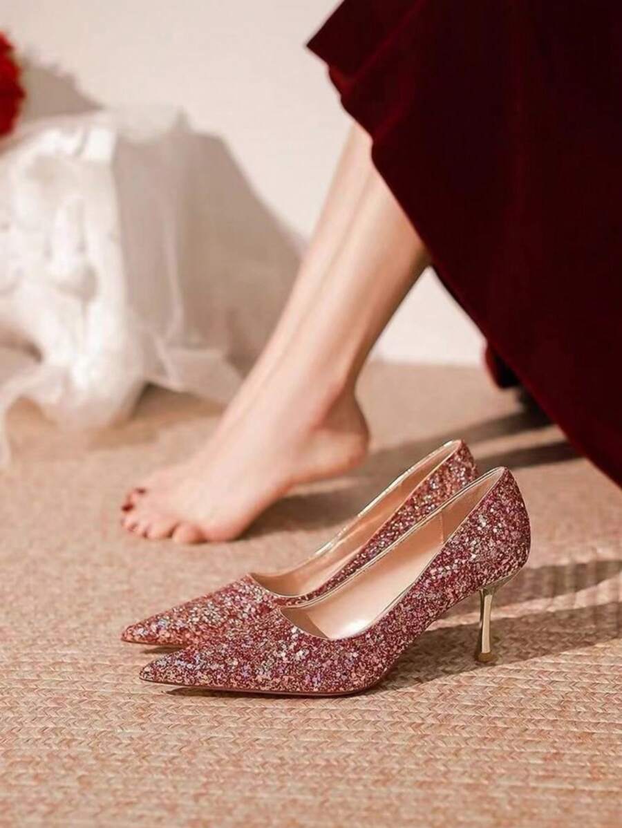Chinese Style Wedding Shoes Red Sequined Xiuhes New Bride Shoes Main ...