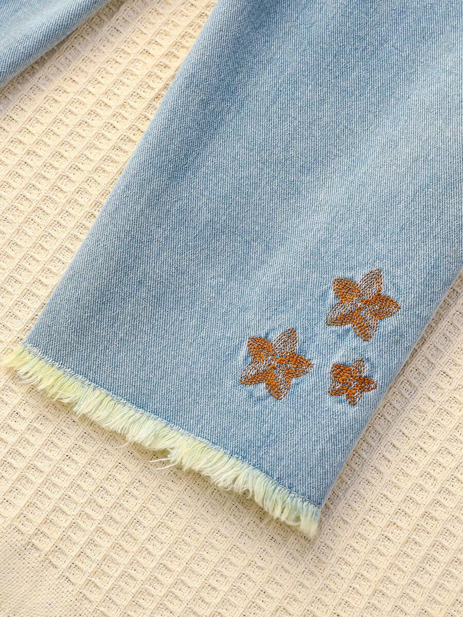 Young Girl Vintage Washed Loose Straight-Leg Jeans With Lovely Heart ...