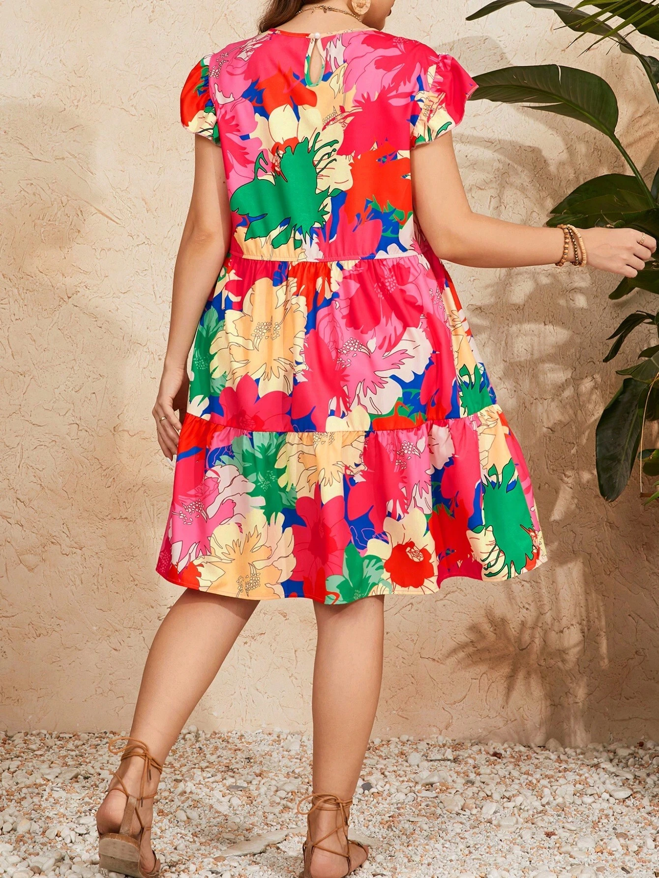 SHEIN LUNE Random Floral Print Plus Size Women Summer Round Neck Cap Sleeve Ruffle Hem Babydoll ...