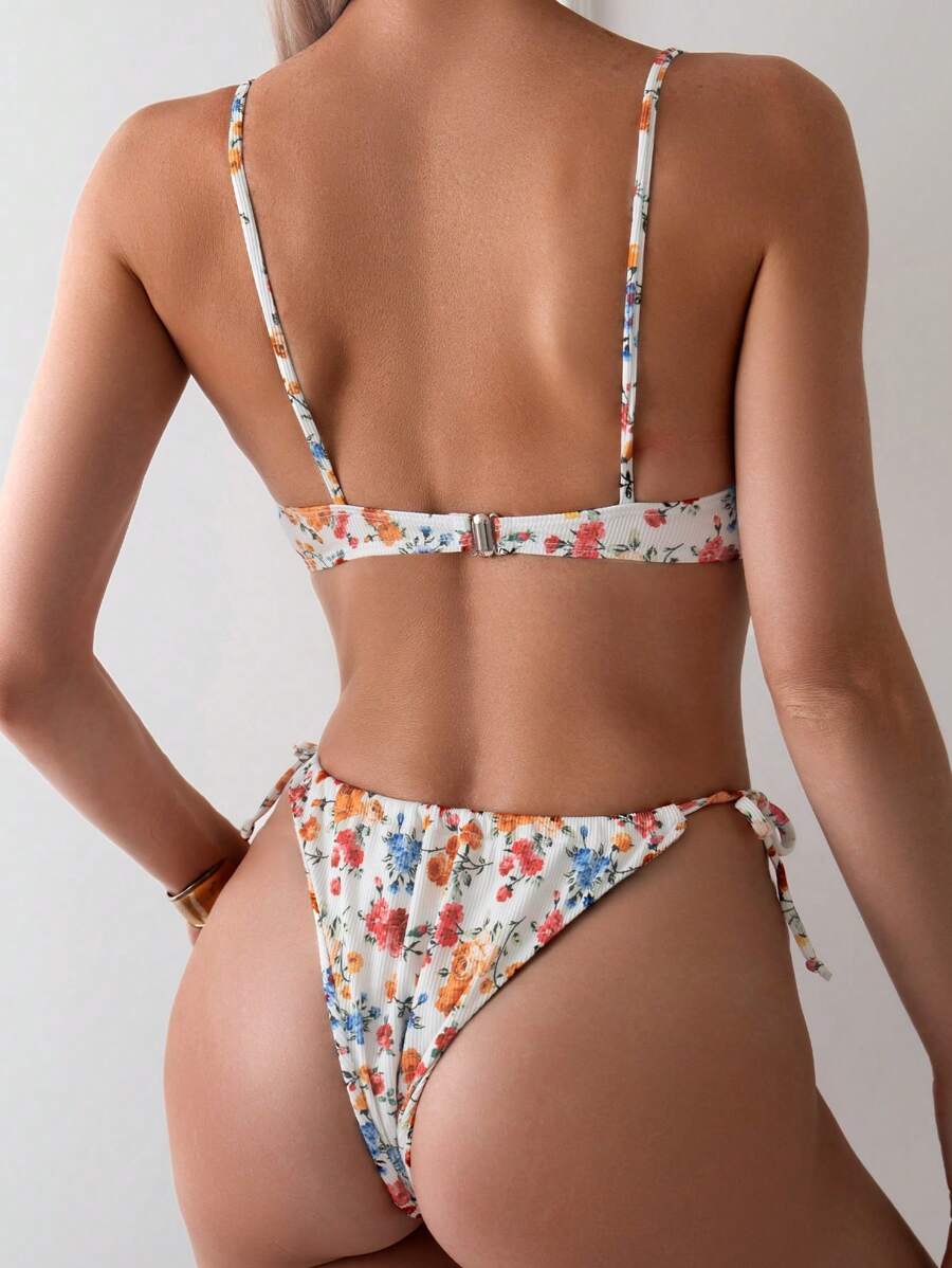 Shein Swim Ladies Spaghetti Strap Floral Print Bikini Top And Tie Side
