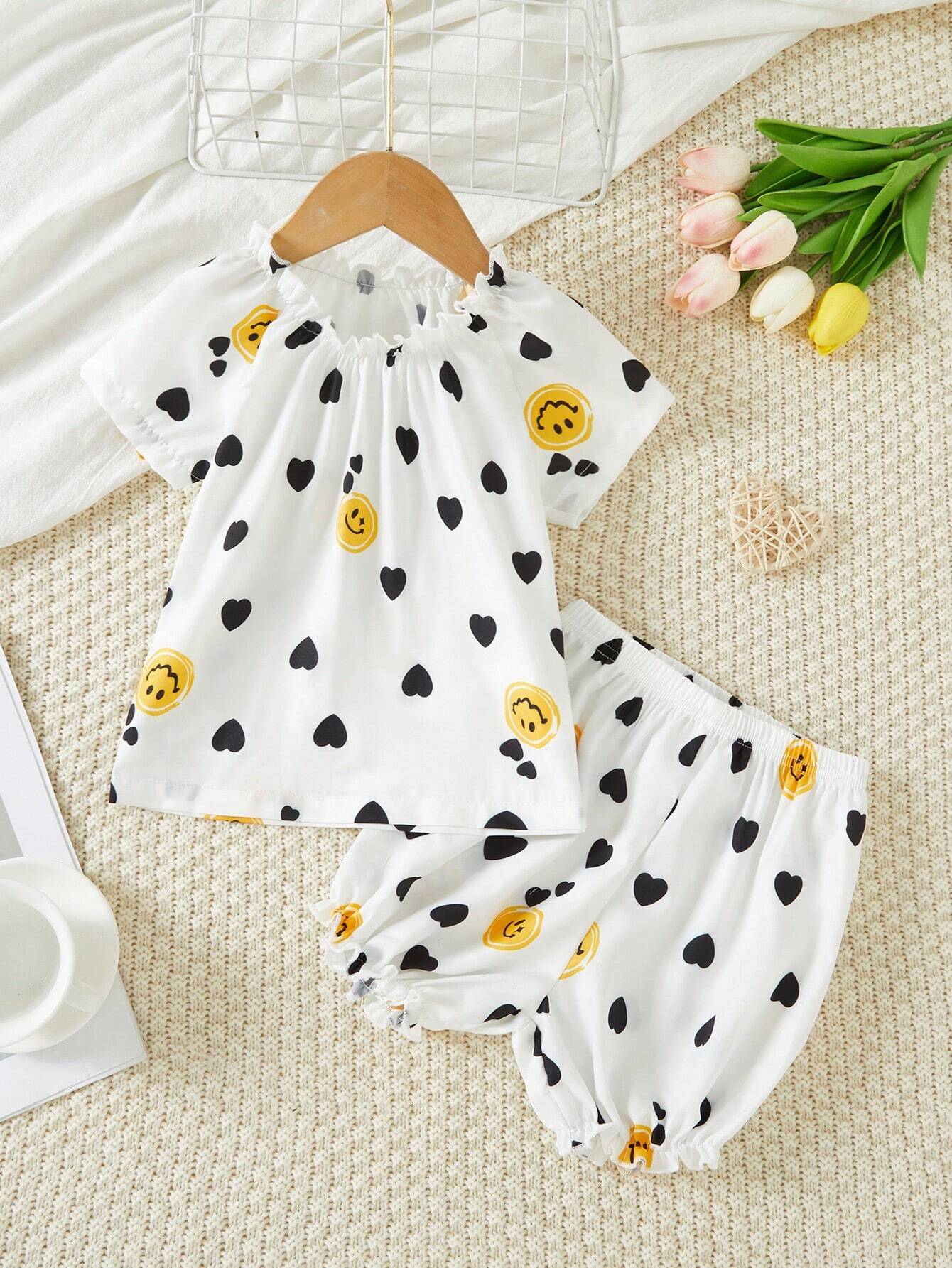 Conjunto de roupa casual de duas peças com camiseta de mangas curtas e ...