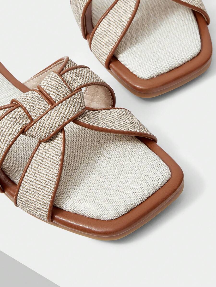 MOTF PREMIUM SQUARE-TOE SIMPLE AND COMFORTABLE WOMEN FLAT SANDALS FOR ...