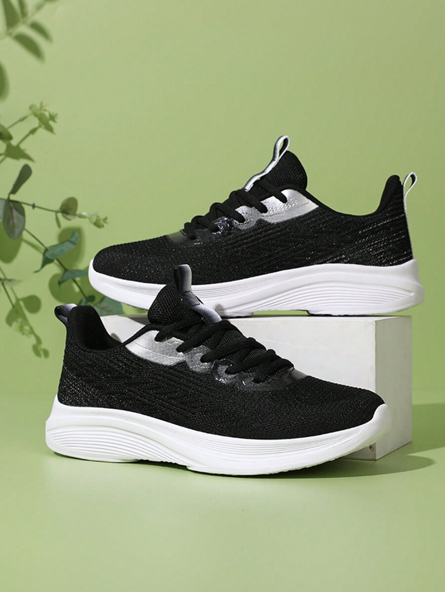 Women Outdoor Breathable Lightweight Slip-Resistant Black Running Shoes ...