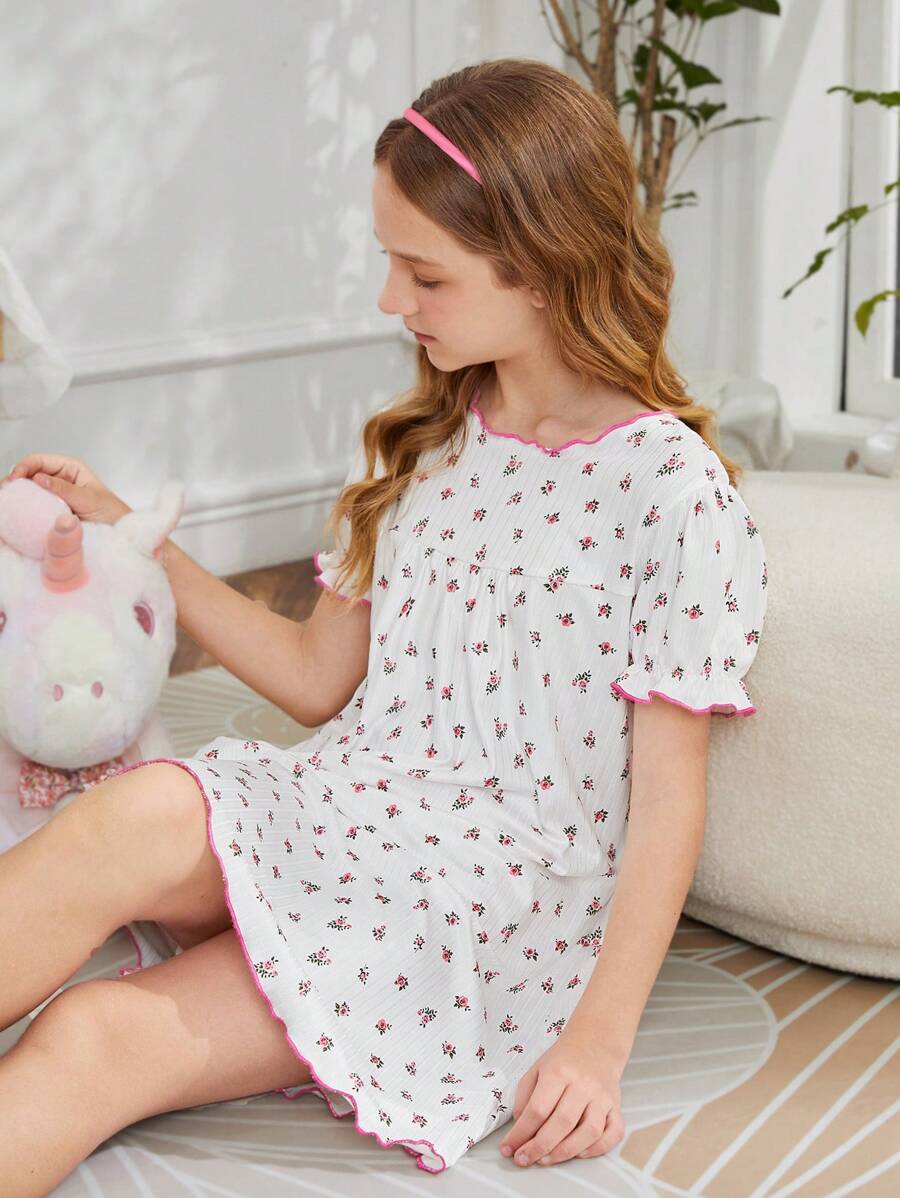 Tween Girl White Simple Short Sleeved Sleep Dress With Red Floral Print ...