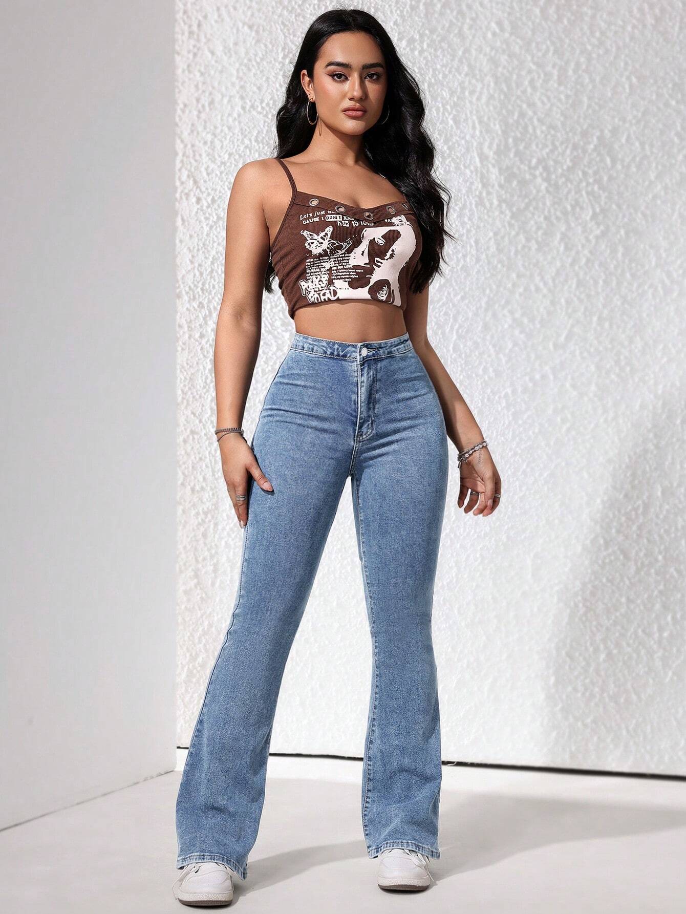 SHEIN Privé Women's Fashion High-Waisted Slim Fit Flared Denim Jeans ...