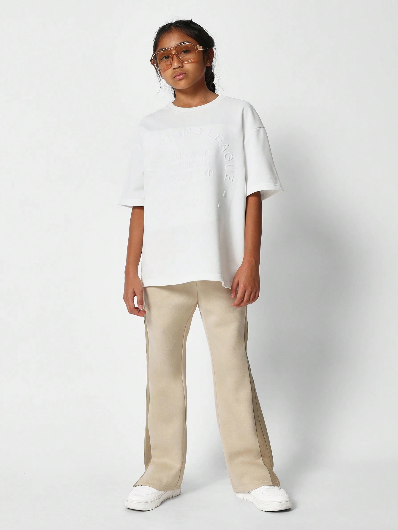 SUMWON Tween Girls Flare Fit Jogger With Split Hem And Contrast Panels ...
