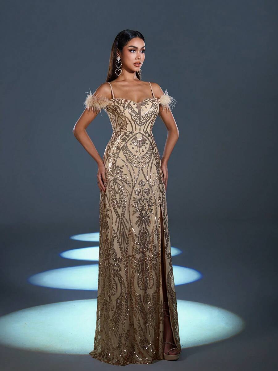 Faeriesty Große Größen Abendkleid mit Pailletten und Plüschbesatz ...