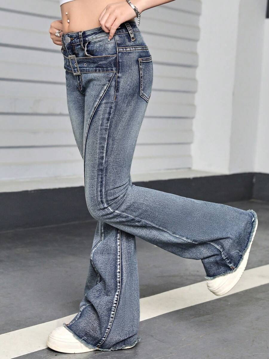 SHEIN Jeans de campana retro desteñidos con cintura baja y bolsillos sesgados con botones, Y2K ...