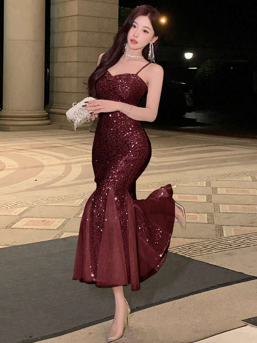 DAZY Pailletten-Patchwork-Spaghettiträger-Fishtail-Midi-Kleid für ...