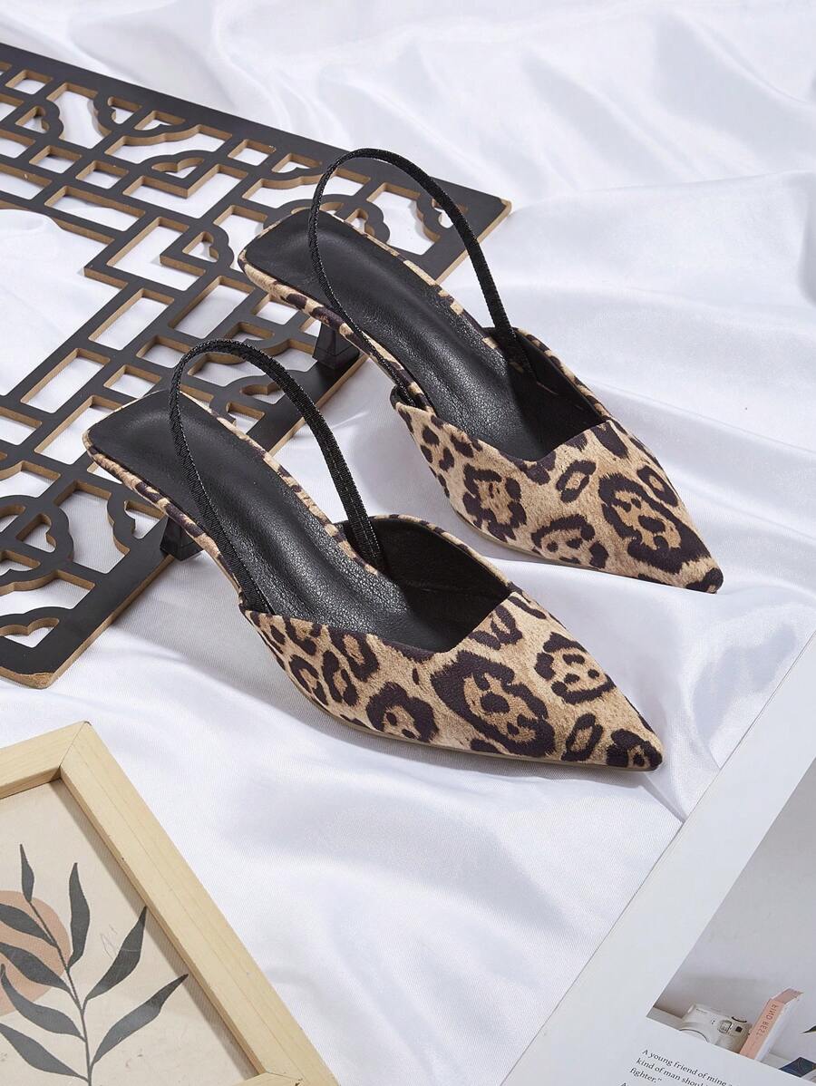 Spring/Summer New Women's Elegant And Stylish Back Strap Shoes With A ...