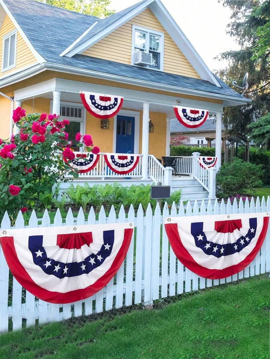 Drapeau américain, bannière plissée patriotique et éventail de drapeaux ...