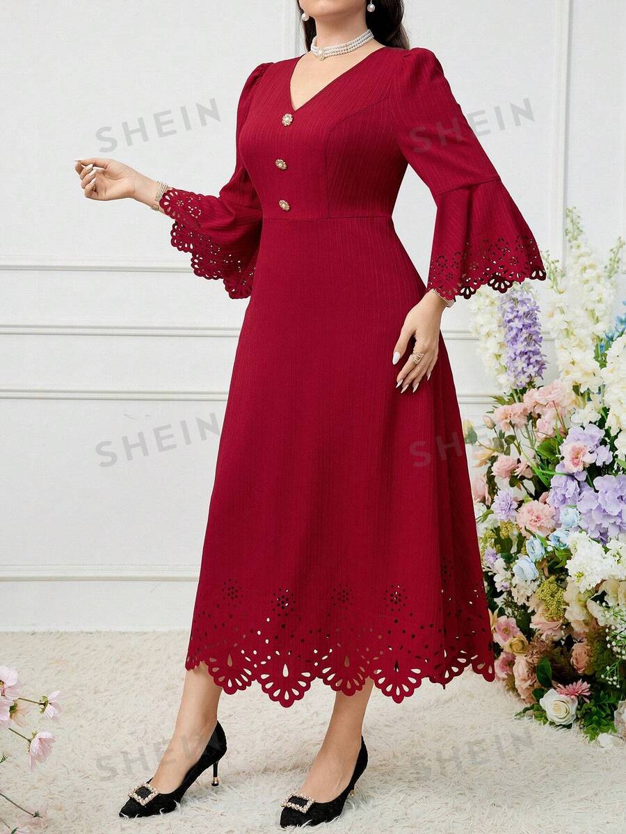 SHEIN Modely Ropa de moda árabe con mangas de encaje huecas y cuello en ...