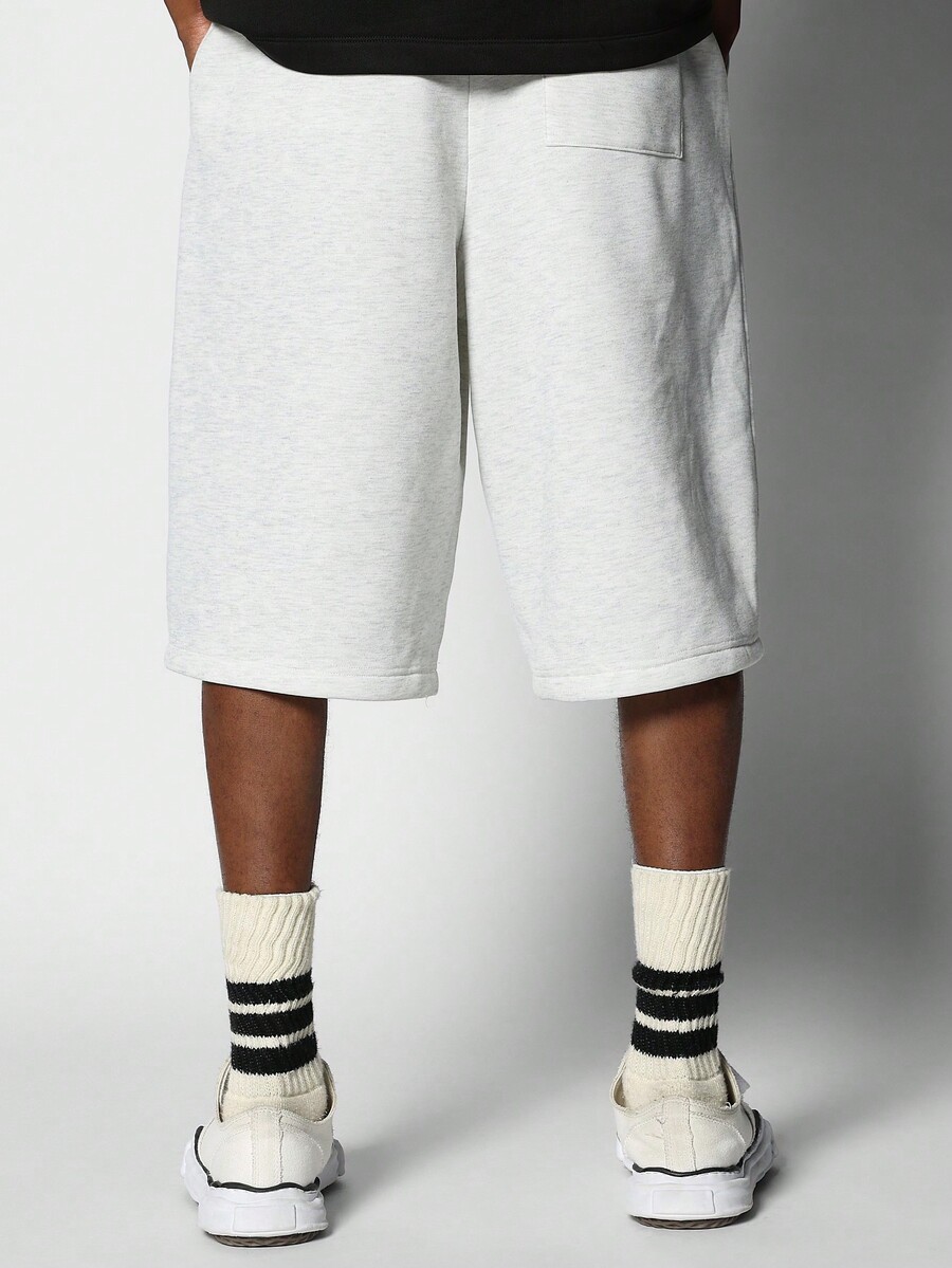 SUMWON Pantaloncini (Jorts) con cavallo basso e dettaglio plissettato ...