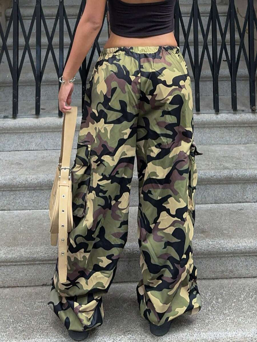 SHEIN Muchic Women's Camouflage Printed Woven Cargo Pants | SHEIN UK