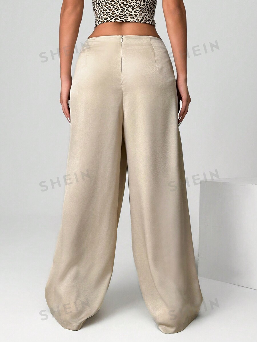 SHEIN EZwear Pantalones de satén irregular en color albaricoque para ...