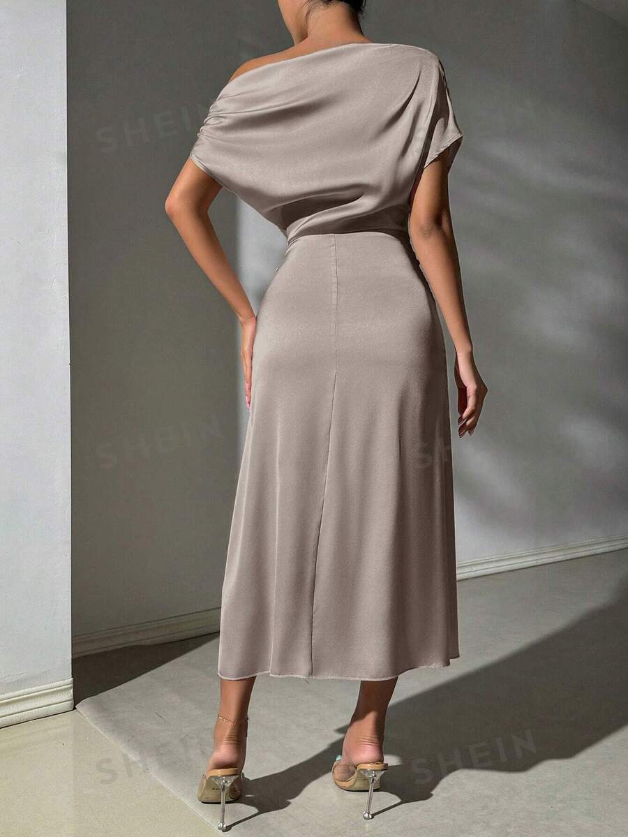 SHEIN Privé Women's Elegant And Graceful Summer Dress With Glossy ...