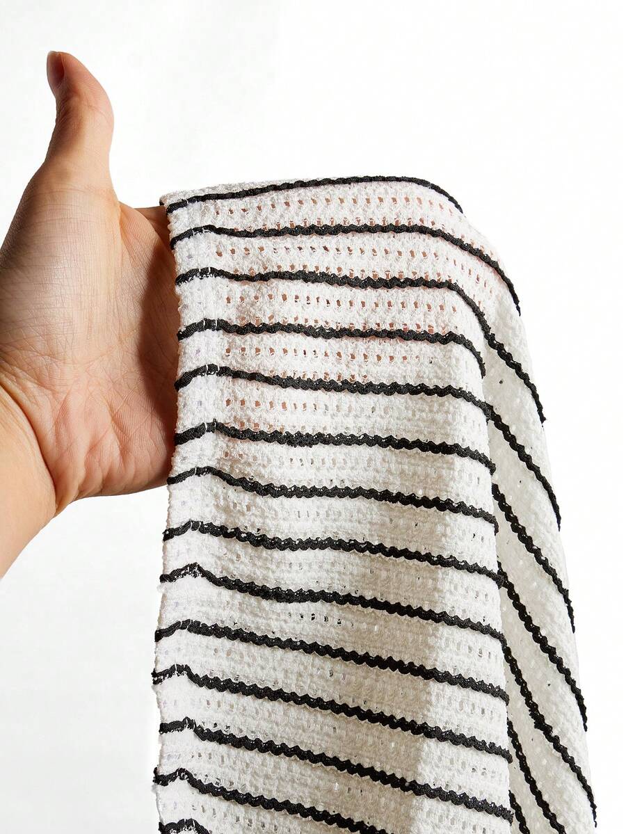 SHEIN EZwear Striped Print Split Hem Tube Top | SHEIN USA