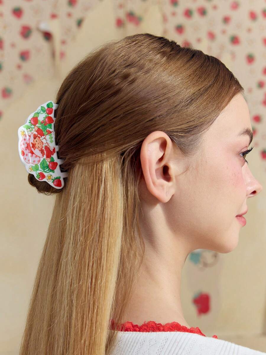 Strawberry Shortcake X SHEIN Cartoon Character & Strawberry Pattern ...